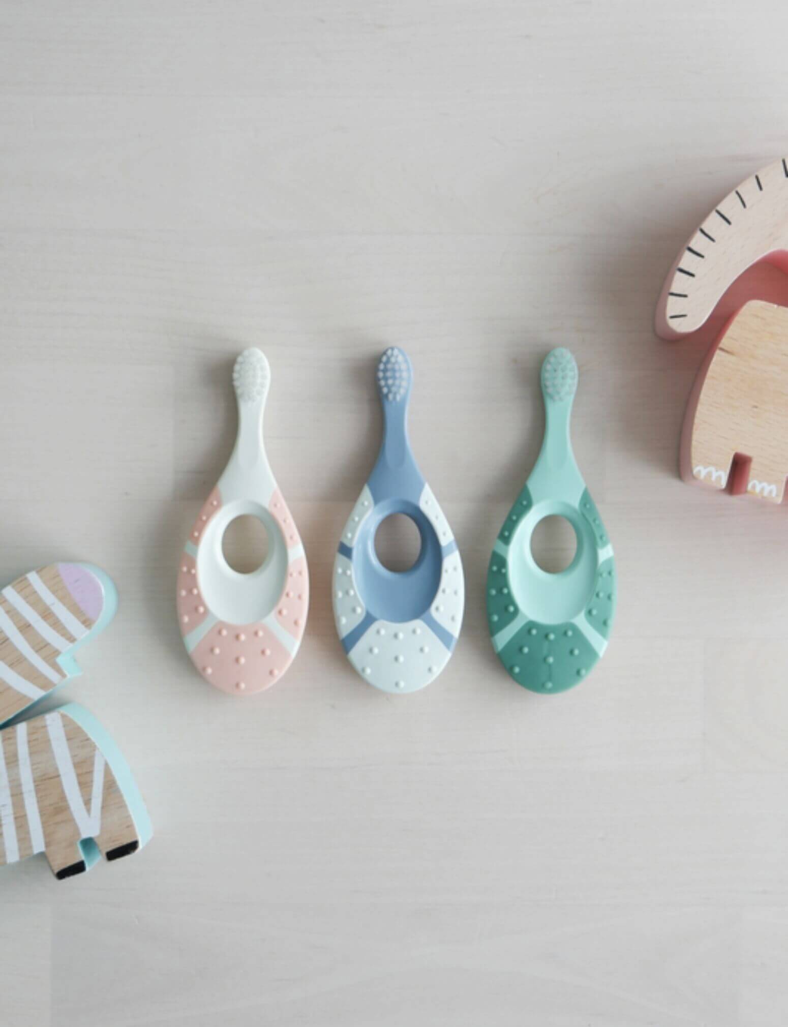 Jordan Green Clean Toothbrush Baby Step 1 (Age 0-2) Extra Soft [4093]